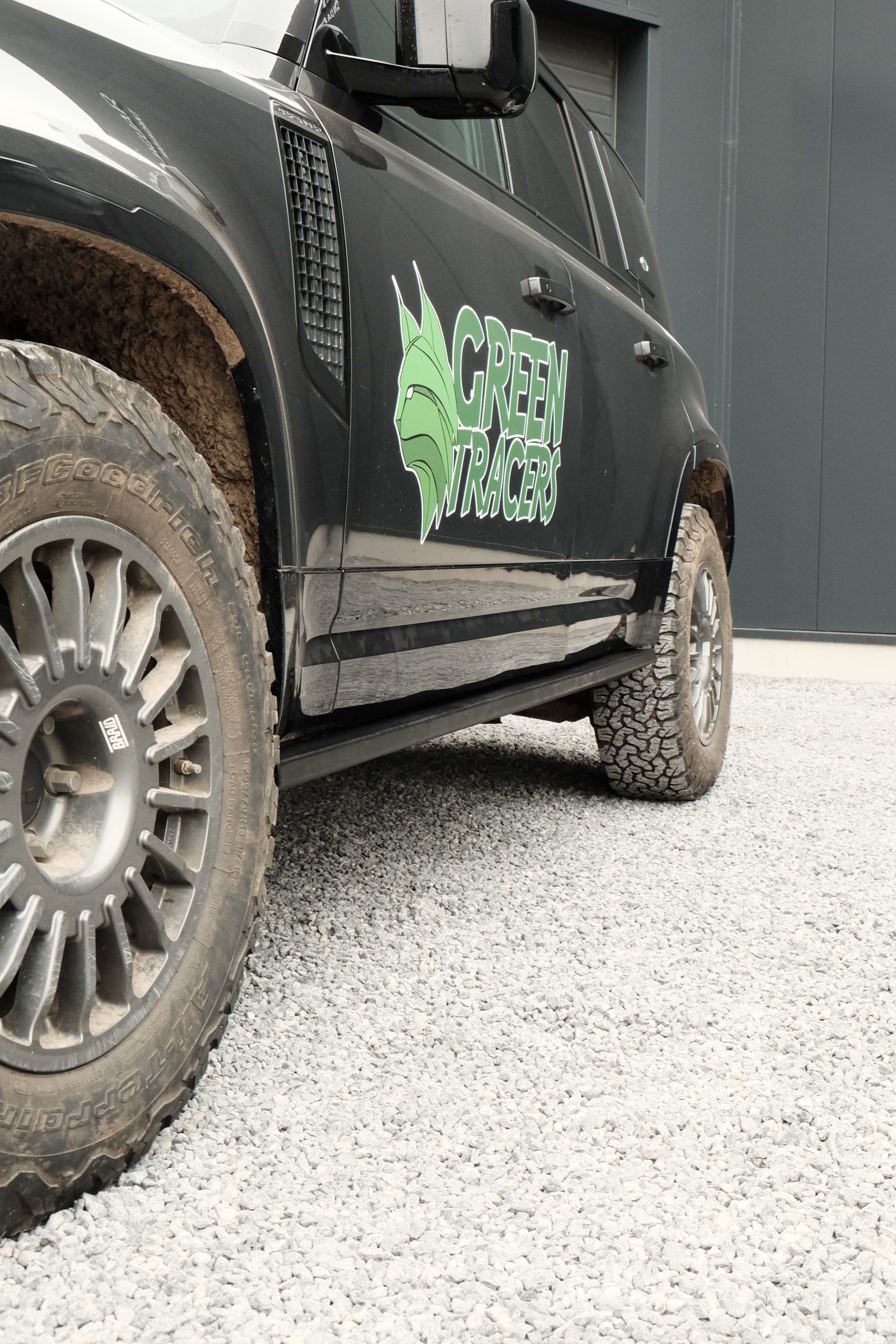 ReulSport – Landrover specialist – Iveco partner New Defender ...