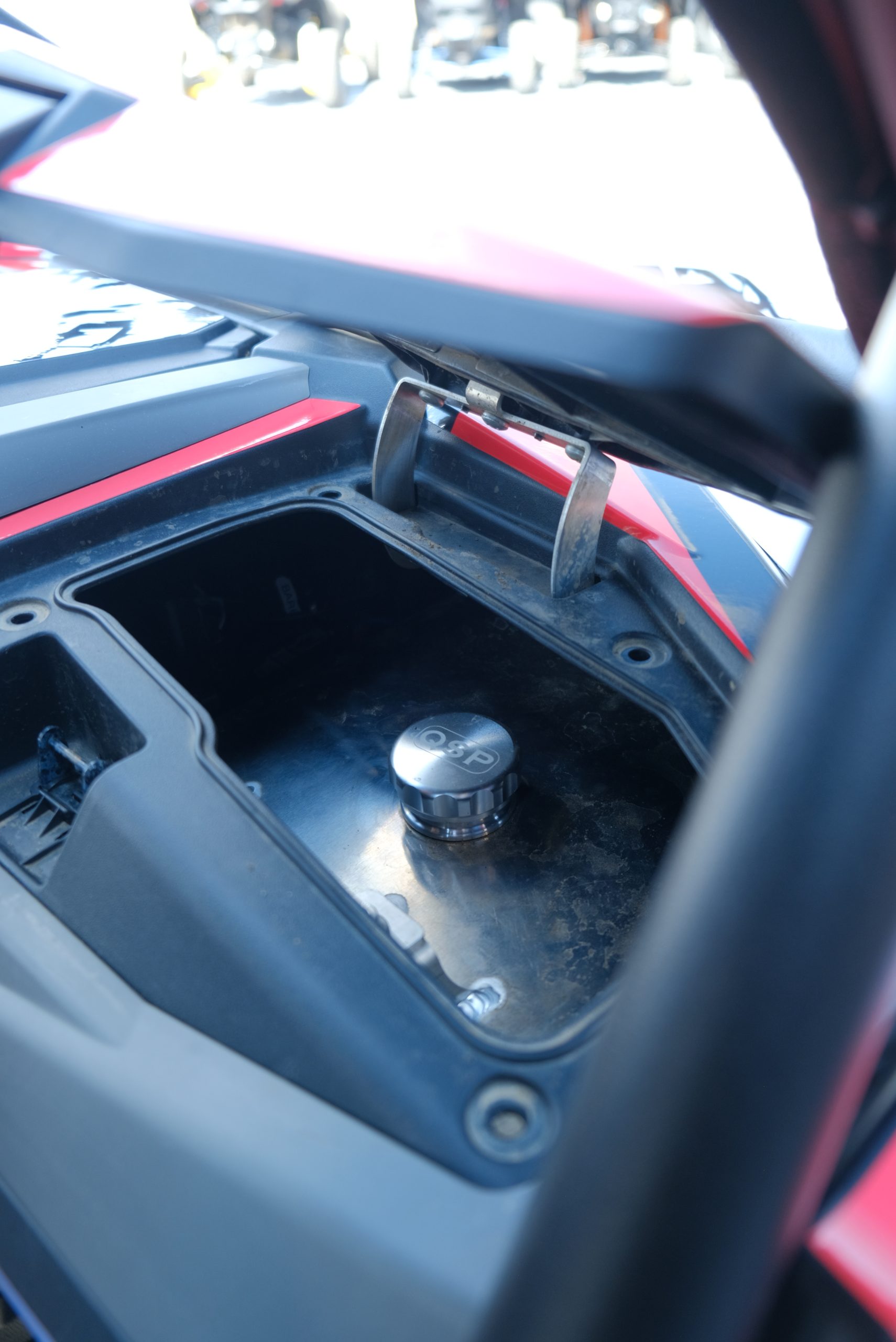 ReulSport – Landrover specialist – Iveco partner Additional Tank ...